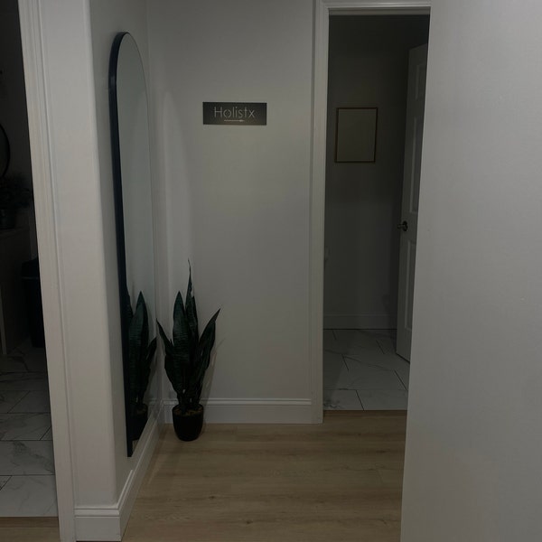 Lobby Sign With Arrow. Arrow Signs. Directional Lobby Sign. Information ...