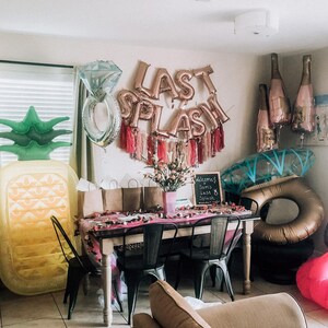 Last Splash Balloon Banner Bachelorette Party Decor Last Splash Before ...
