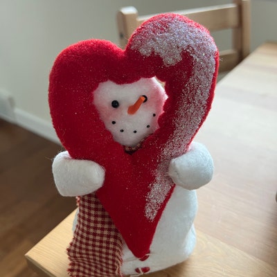 Valentine Snowman With Heart Snowman Decor Valentines Day Decoration ...