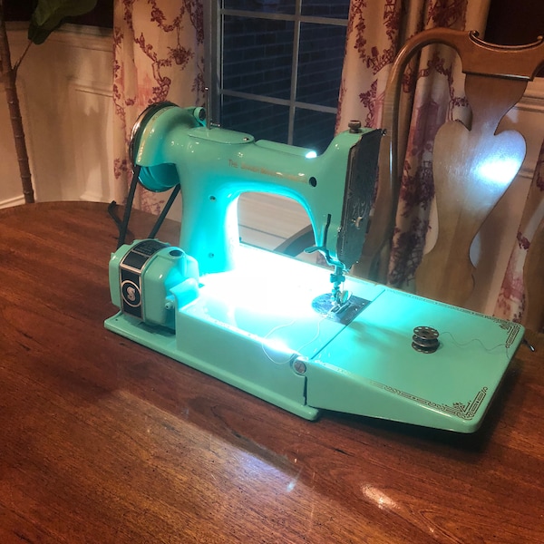 Singer Featherweight 221 Sewing Machine Custom Painted Color of Choice ...