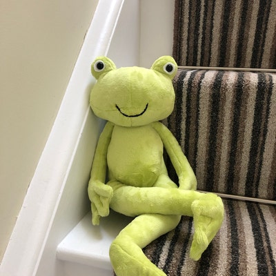 Stuffed Frog PDF Sewing Pattern & Tutorial Stuffed Animals Plush Toys ...