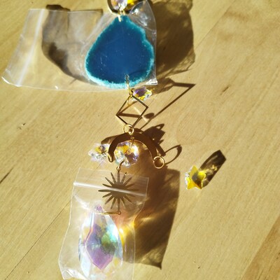 Amethyst Suncatcher, Moon Wind Chime, Aurora Gemstone Suncatcher ...