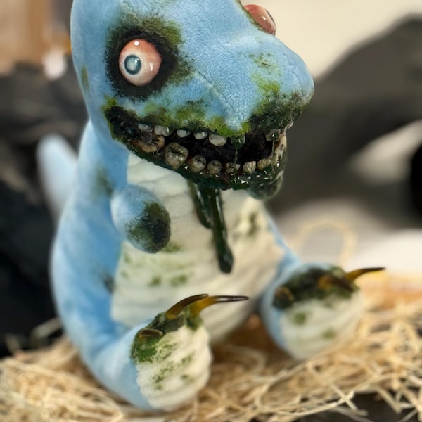 Scary Creepy Vinyl Sticker , Horror Disturbing Label, Dark Mysterious ...