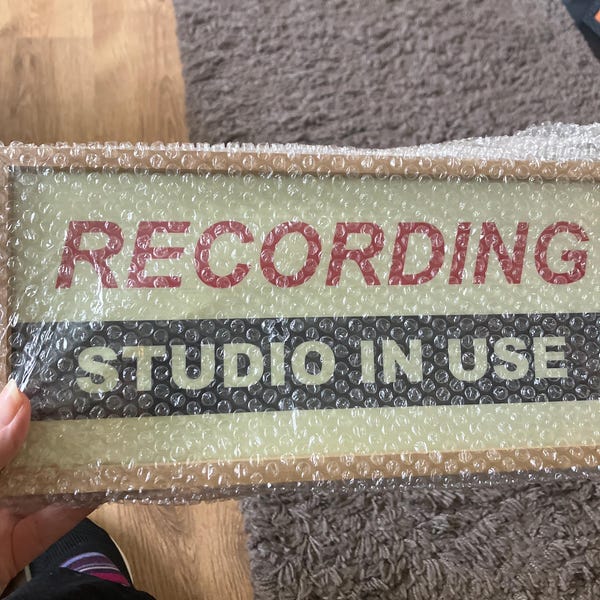 Light up on Air Sign - Illuminated Music Film Entertainment Room Light ...