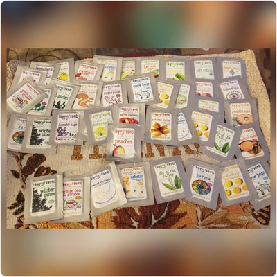 32-scent SUPER Sampler Hand Cream Sample Set HAPPY HANDS Scented Shea ...