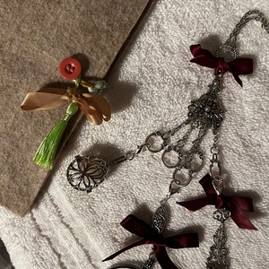 Ornate Vintage Style Seam Ripper With Filigree Safety Cap and ...