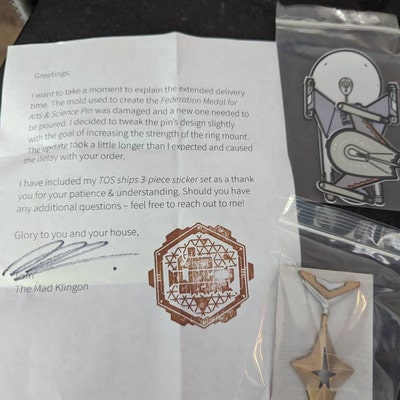 Star Trek Klingon MEDAL of HONOR Resin Prop Pin - Etsy