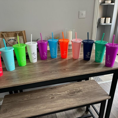 Personalised Name Cold Cup 24oz Starbucks Cup With Lid and Straw Hen ...