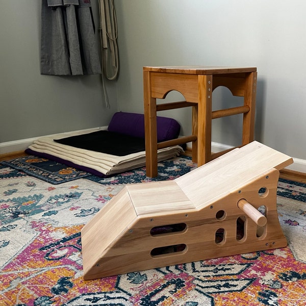 Simhasana Box. Simhasana Bench. Heart Bench - Etsy