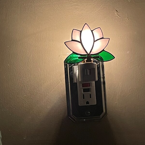 Red Heart Night Light, Stained Glass, Wall Plug In, Valentines Day Gift ...