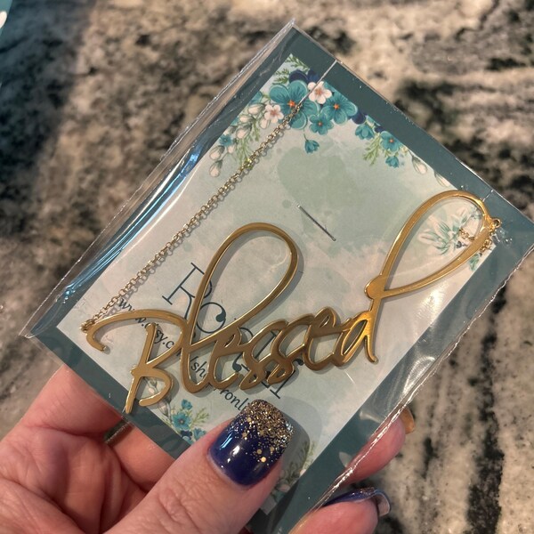 Name Necklace Personalized Gold Layla Style - Etsy