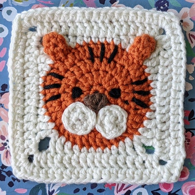 Crochet Tiger Square Pattern // Tiger Granny Square Motif // Crochet ...