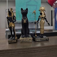 Vintage Isis Mini Statue - Small Hand-painted Ancient Egyptian Goddess ...