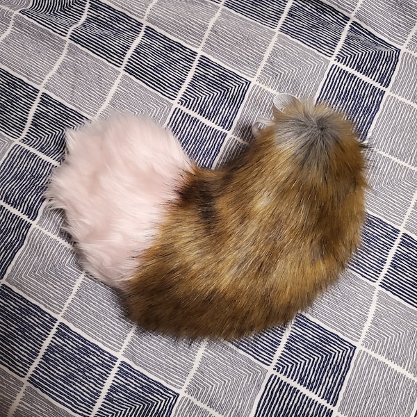 Any Color Fluffy Bouncy Wagging Tail - Canine Wolf Fox Furry Cosplay ...
