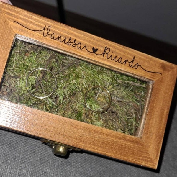 Mr & Mrs Ring Box, Personalized Ring Box, Wedding Box, Wooden Ring Box ...
