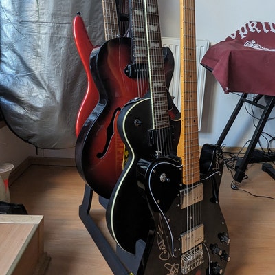 Custom Spark Amp Kicker With Guitar Stand, Amplifier Holder With Pedal ...