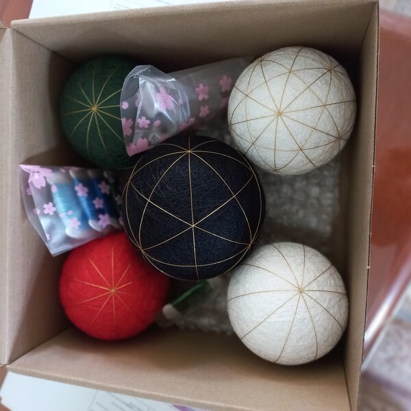 Temari Embroidery Kit for Beginners - Japanese Sakura Temari Ball ...