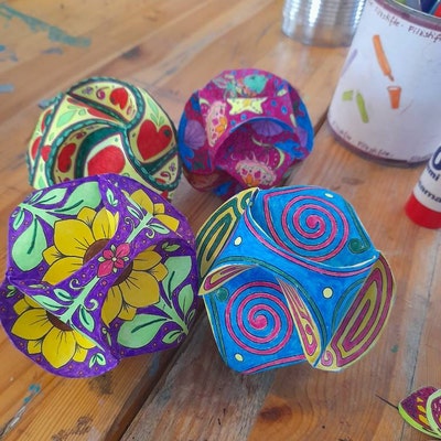 Paper Toy Flower Kaleidocycles / Flextangles a Paper Craft to Color ...