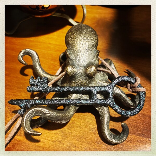 Davy Jones Replica Key Pirates of the Caribbean Collection (full Metal ...