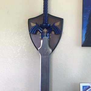 Custom Loz Link's Master Sword & Hylian Shield - Etsy