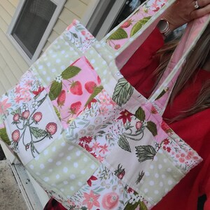 Digital Download: Quilted Patchwork Tote Bag Sewing Pattern and ...