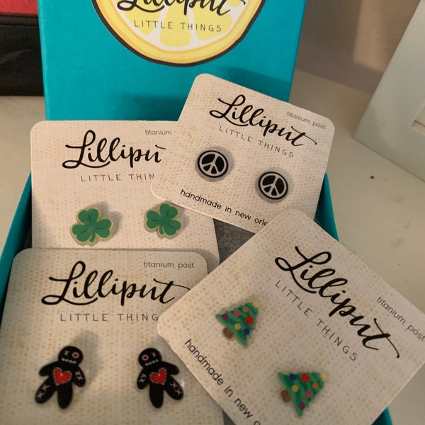 Shamrock Earrings: Green Clover, St. Patrick's Day, Titanium Post - Etsy