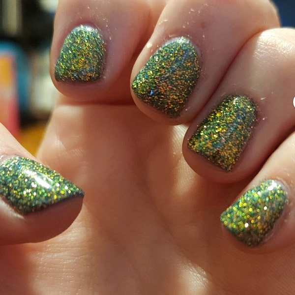 Basilisk- Dip Powder, Dip Powder for Nails, Acrylic, Iridescent, Green ...