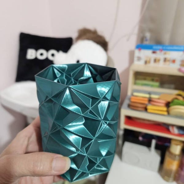 Desk Organizer | Multi- Section Pencil Holder | 3D Printed | Sticky ...