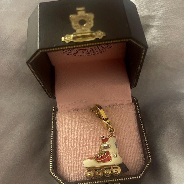 Royal Ontario Museum Brooch. Part of a Collectable Series of Brooches ...