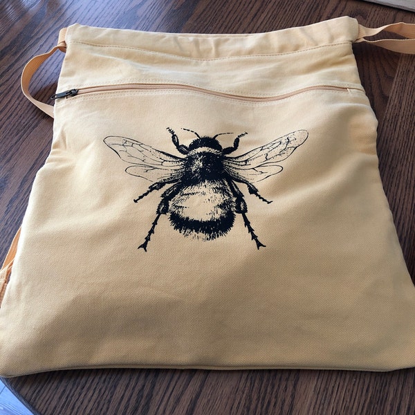 Bee Backpack Canvas Laptop Bag Cinch Sack - Gift for Bee Lover - Etsy