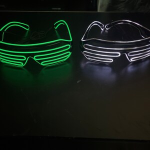 2 Hair Ballin Beauty Hair Flyer Template Easy Edit in Canva, Print or ...