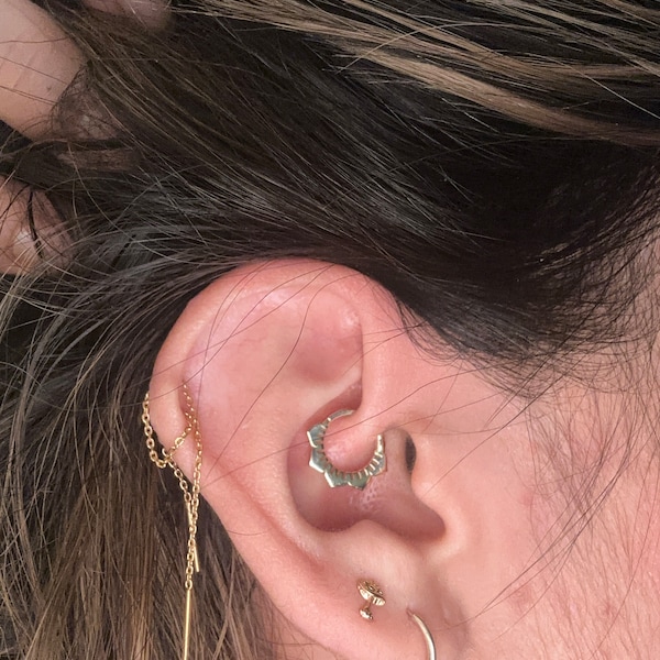 Flower Daith Hoop Earring, 18k Gold Plated Sterling Silver, Conch Hoop ...