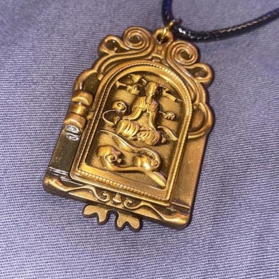 Avatar: Guru Laghima Inspired Necklace - Etsy