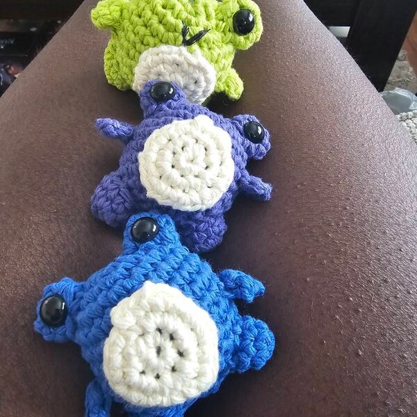 Frog Plush Amigurumi PATTERN Plushie Keychain Crochet Pillow - Cute ...