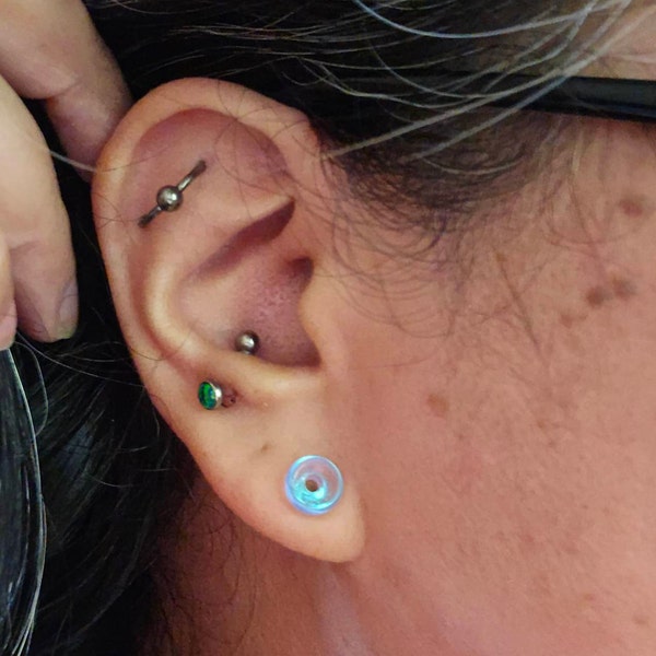 Single Flare Honeydew Glass Plugs 8g, 6g, 4g, 2g 6mm, 1g 7mm, 0g, 00g 10mm, 1/2, 9/16, 5/8 sold ...