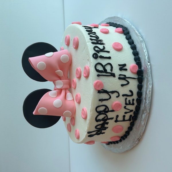 Edible Fondant Bow and Ears Cake Topper, Bow Topper. - Etsy