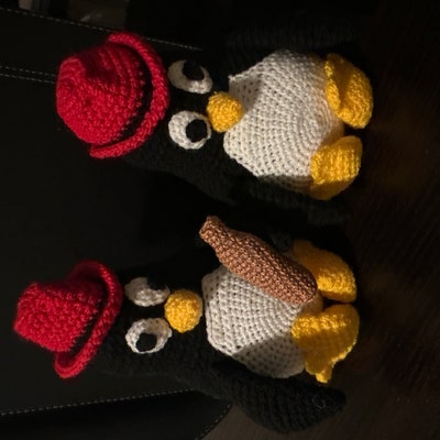 TUX Linux Penguin redhat Edition - Etsy