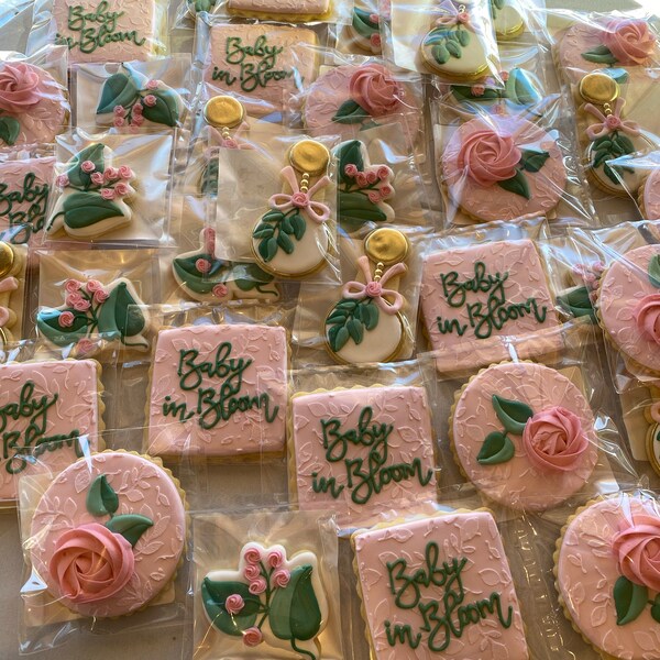 Mini Spring Flowers, Hand Decorated Sugar Cookies, Custom Designs and ...