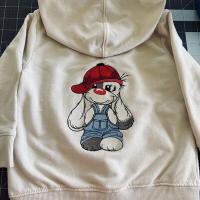 Circle Monogram Frame Machine Embroidery Design Two Sizes Fit Hoops 5x7 ...