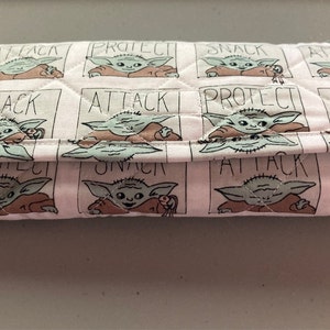 GEICO T-shirt Quilt Gecko GEICO Caveman Money Stack GEICO T-shirt ...