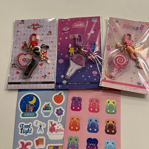 ASTRO Kpop Keychain / Astro Keychain Lightstick Acrylic Group for Phone ...