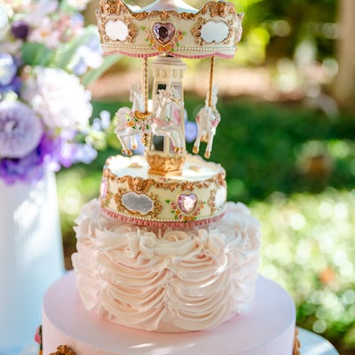 Princess Fake Cake. Pastel Pink. Photo Prop. Fake Cake for Display ...