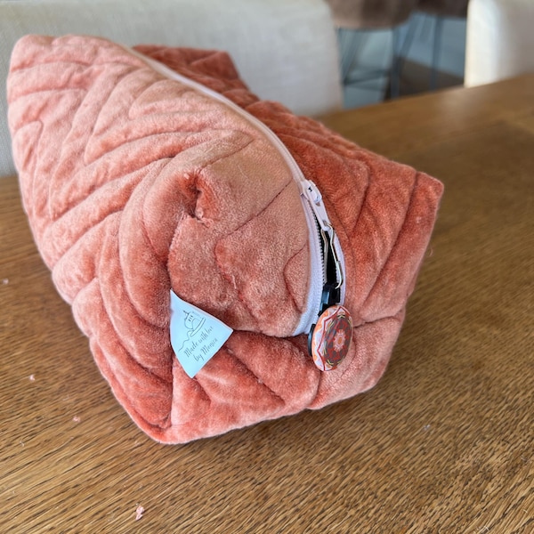 Basic Boxy Pouch - PDF Sewing Pattern for a Boxy Zipper Pouch That is ...