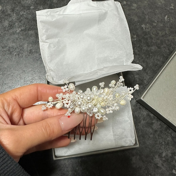 Abigail Comb, Pearl Bridal Hair Comb, Wedding Hair Accessory, Hairpiece ...