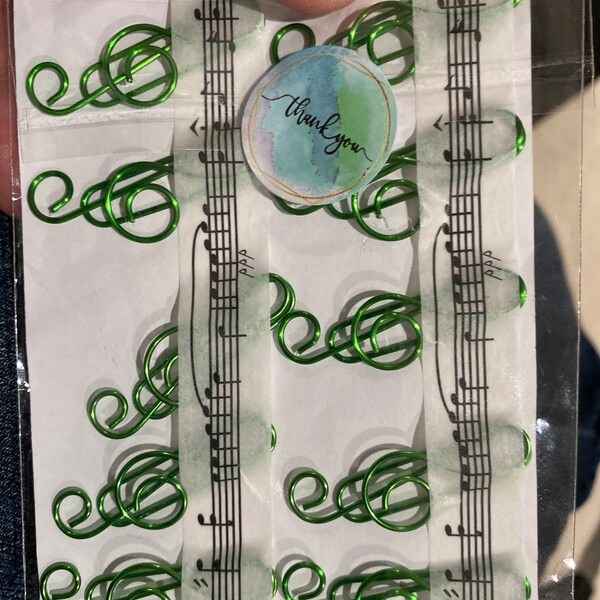Set of 10 Quality Music Musical Treble Clef Coloured Metal Paper Clips ...