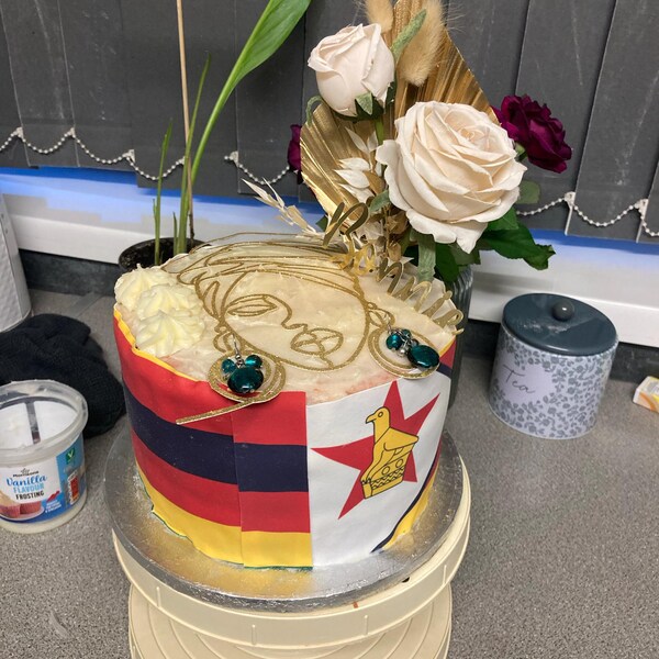 Navy Blue & Gold Dried Flower Cake Topper: Palm Spear Mini Bouquet ...