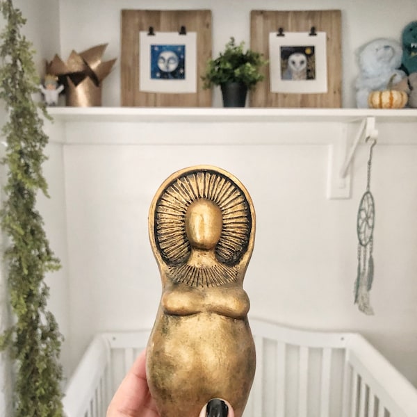 Sun Goddess Statue: Fertility Altar Sculpture, Birth Art Gift - Etsy