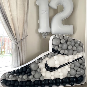 Sneaker From Balloons Shoe Mosaic From Balloons Decor Ideas - Etsy