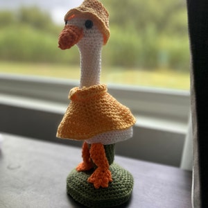 PATTERN ONLY Crochet Desk Goose PDF Pattern, Bonus: Rain Hat and Poncho ...