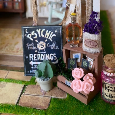 Miniature Grungy Sign Psychic Readings Sized to Suit Several - Etsy